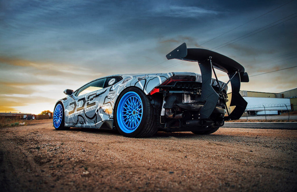 Lamborghini Huracan chassis mounted wing – Sadistic Iron Werks